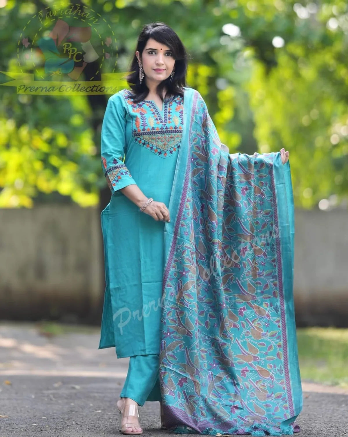 Elegant Blue Cotton Embroidered Kurta Set with Khaddar Silk Dupatta ...